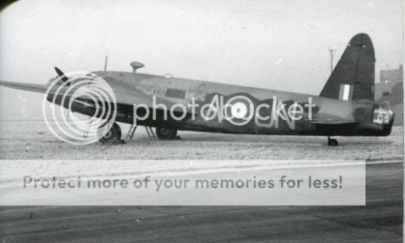 photo needed for a wellington based at RAF Newton - Aircraft WWII ...