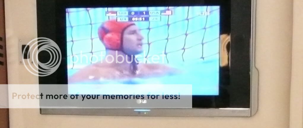 320DA Bulkhead TV Removal. | Club Sea Ray